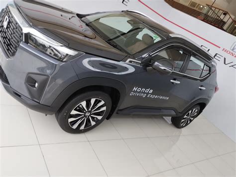 Tata Tiago Ev Record 10000 Bookings Received Rcarsindia