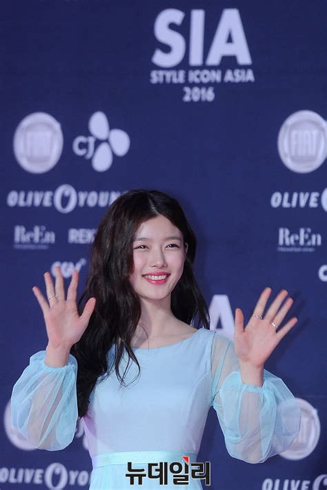 포토 추위녹이는 얼음공주 김유정 Save Internet 뉴데일리