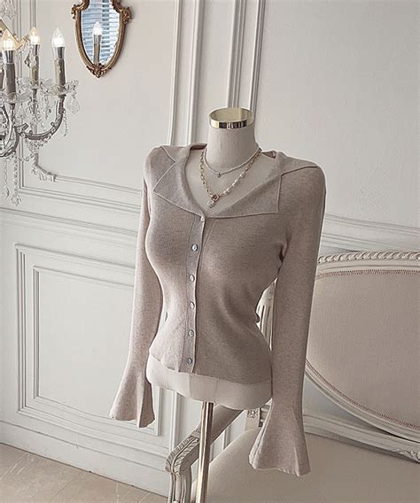 여리여리~핏예쁨💜 다프네 카라 니트 가디건 결혼식 하객룩 데이트룩 파티룩 가을니트 브라이덜샤워 셀프웨딩 크롭니트 크롭