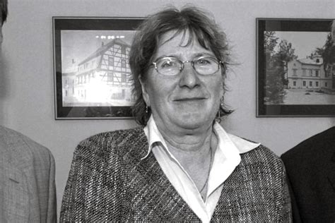 Hainichen Trauert Um Ehemalige Leiterin Der Grundschule