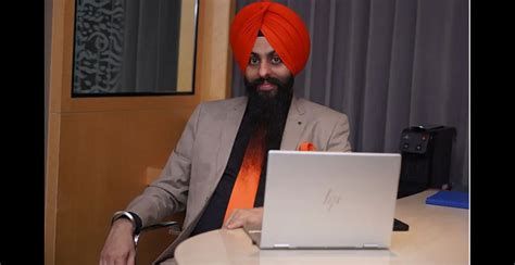 How Ramanpreet Singh Is Revolutionizing Hospitality At Skil