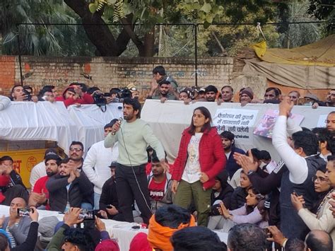 Dcw Issues Notice To Delhi Police Seeks Fir Details On Sexual
