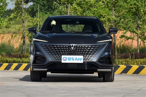 【长安uni T第二代 15t 尊享型正前水平图片 汽车图片大全】 易车