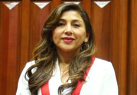 Lady Camones ¿quién Es La Nueva Presidenta Del Congreso De La