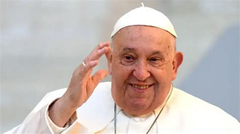 El papa Francisco a 17 días de su internación pasó otra noche estable