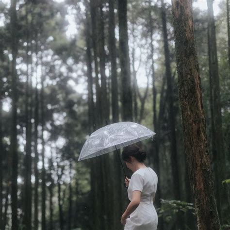 明樺 Minghuahua • Threads Say More