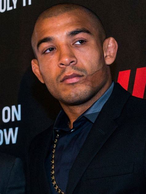José Aldo perde e se distancia de disputa de cinturão no UFC