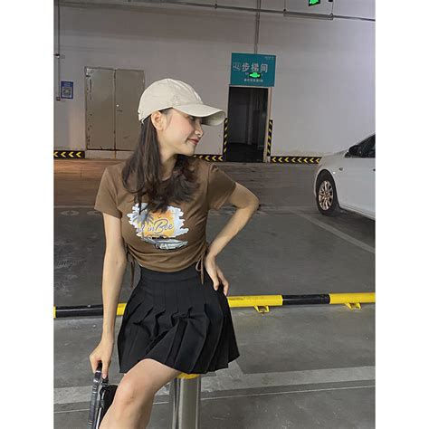 Oneka美式复古印花短袖t恤女2023夏季辣妹百搭正肩抽绳短款上衣虎窝淘