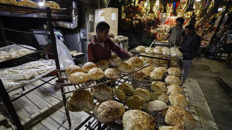 رفع سعر الرغيف المدعوم في مصر الحكومة تعمل اللي هيه عاوزاه