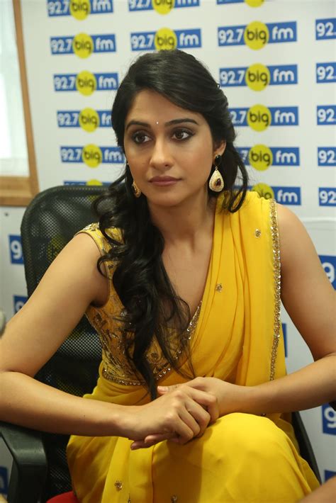 Regina Cassandra Yellow Saree Pics Latest Movie Updates Movie
