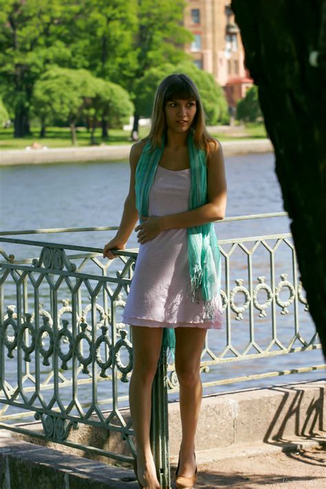 Alina In Stunning 18 Set Alina City Lake Alina