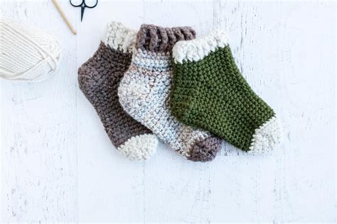 Crochet Two Toned Slipper Socks Free Pattern Artofit