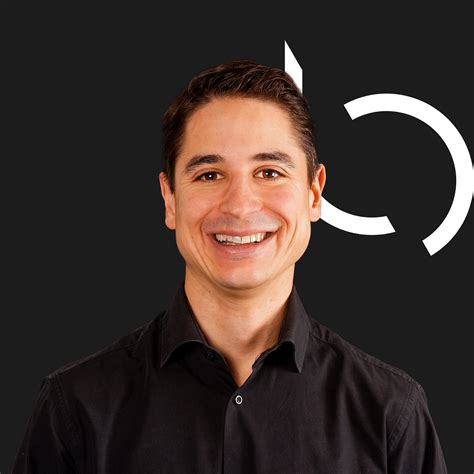 marco kuoni medium