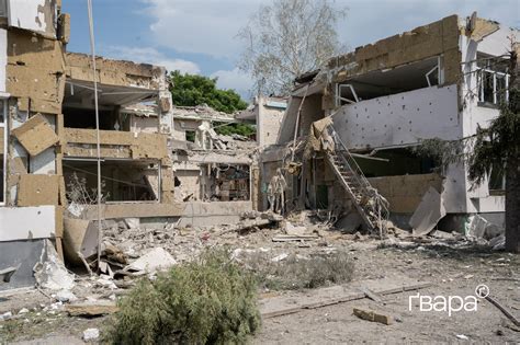 Росіяни зруйнували дитячий садок у Чугуєві на Харківщині — фото