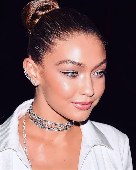 4 815 Likes 46 Comments H A D I D V O G U E Hadid Vogue On