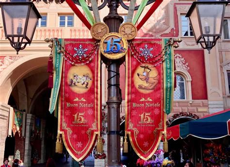 My Favourite 15 Christmas Photos At Tokyo Disneysea