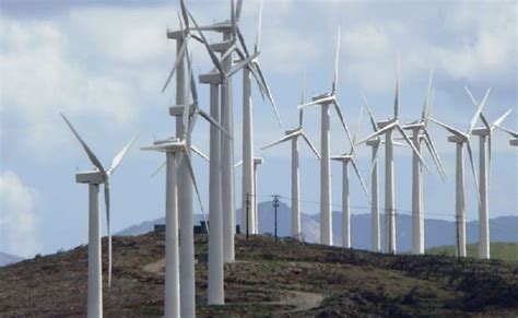 ΚΑΤΑΓΓΕΛΙΕΣ ΓΙΑ ΟΛΕΘΡΙΕΣ ΣΥΝΕΠΕΙΕΣ ΑΠΟ ΤΙΣ ΑΝΕΜΟΓΕΝΝΗΤΡΙΕΣ ΣΕ ΕΒΡΟ ΚΑΙ