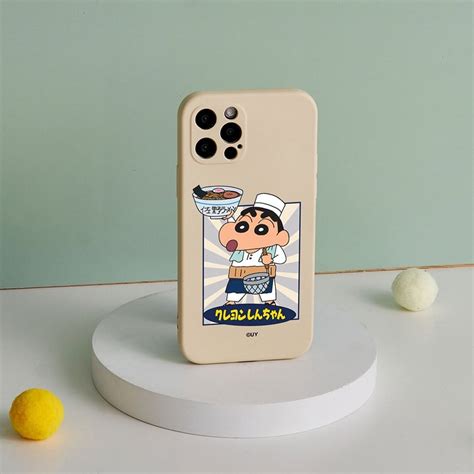 蠟筆小新拉麵師傅全包iphone手機殼 Toyselect｜手機殼手機套人氣榜 Pinkoi
