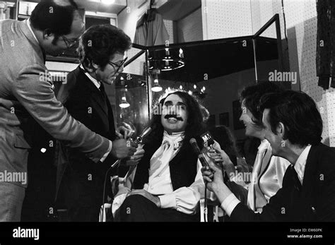 Tiny Tim Born Herbert Khaury April 12 1932 November 30 1996 Was