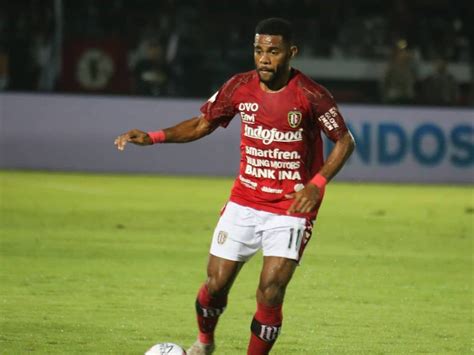Derby Bali Arema FC Vs Bali United Siapa Unggul