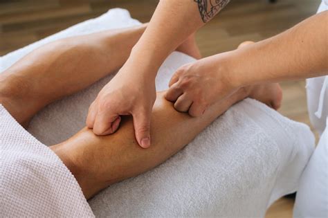 Premium Photo Closeup Top View Hands Of Unrecognizable Male Masseur