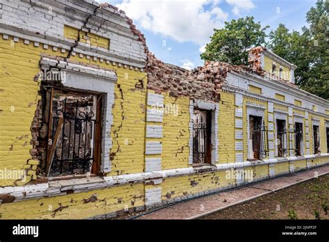 El Edificio Completamente Destruido Del Museo Del Filósofo Ucraniano