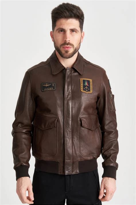 Кожаная пилотная куртка Aeronautica Militare 3551 - купить оригинал в ...