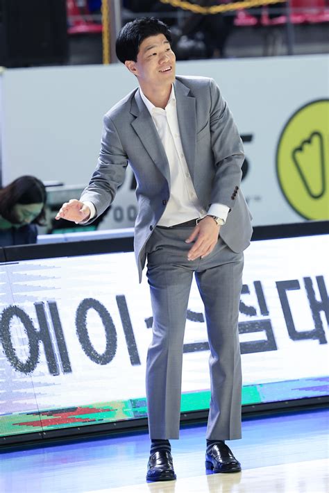 5연승 하상윤 감독 조수아가 공격 길 잘 잡아줘선수들 자신감 올라오고 의지 강해져 뿌듯