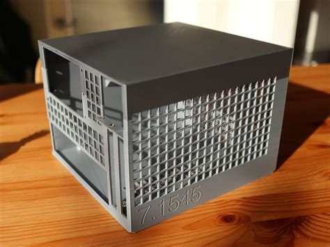 Fully Parametric 3d Printable Computer Case Eclecticc