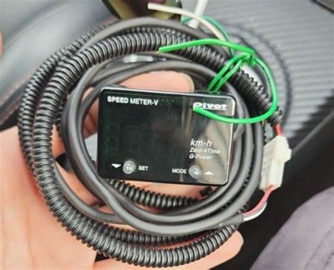 Pivot Meter V Car Accessories Accessories On Carousell
