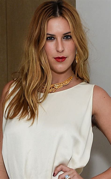 Scout Willis From Stars With Armpit Hair E News