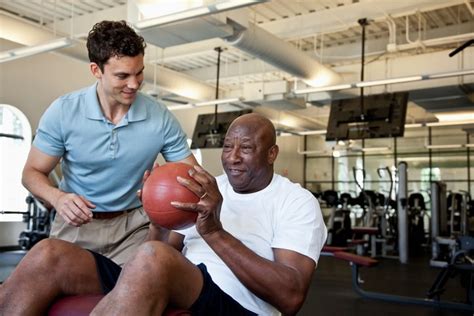 Lifting After Umbilical Hernia Surgery