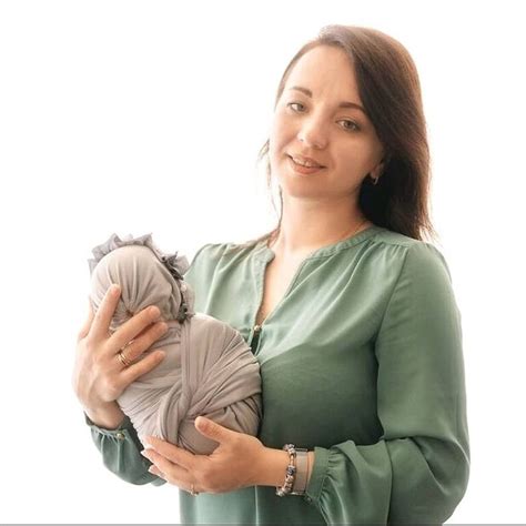 Hallo und schön dass du da bist Ich heiße Tatiana Zvereva leider