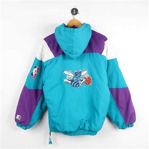 Waterproof Lightweight Windbreaker Jacket For Men And Women