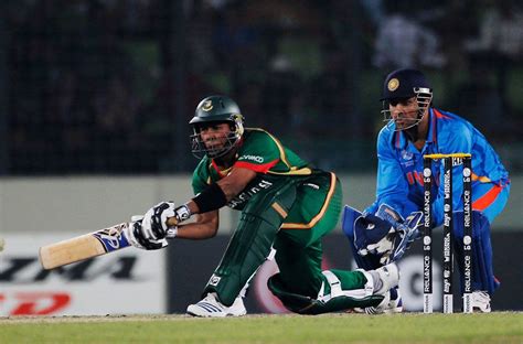 Raqibul Hasan Sweeps During His Run A Ball 28