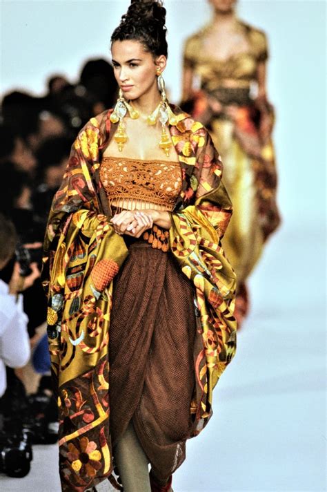 Romeo Gigli Spring 1990 Ready To Wear Collection Romeo Gigli Gigli
