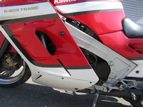 Yahooオークション Kawasaki Zx 10 昭和63年登録 Zxt00b カワサキ Z