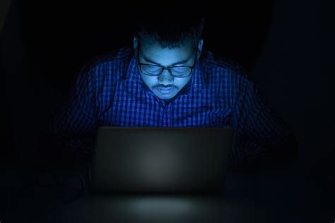 Le Hacker éthique Qui Est Il Comment Un Hacker Pirate Des Comptes