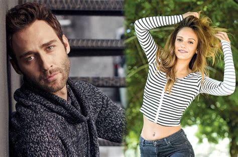 Seçkin Özdemir Ile Nilay Deniz Aşk Yaşıyor