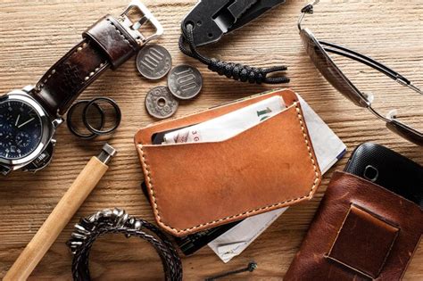 Premium Photo Vegetable Tanned Leather Wallet