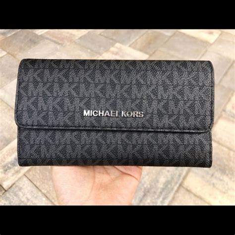 Michael Kors Bags Michael Kors Jet Set Travel Large Trifold Wallet