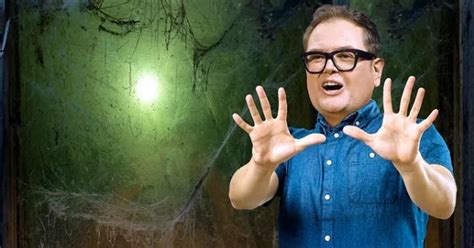 Alan Carr Admits Addiction To Contacting The Dead As Evil Spirit Calls