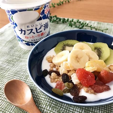 グラノーラのアレンジレシピ特集！美味しい＆飽きない食べ方をたっぷりご紹介 Folk