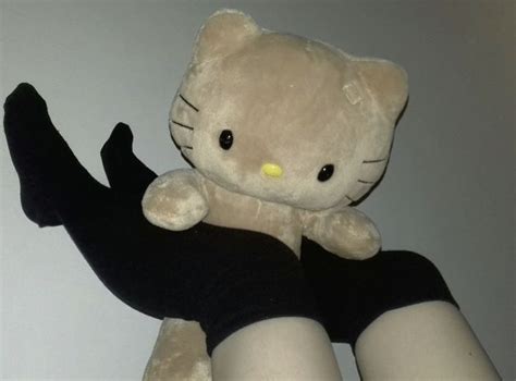 Cybevs On Instagram Hello Kitty Cosas Azules Fotos De Chicas