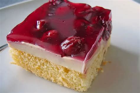 Kirschkuchen Mit Schmand Vom Blech Rezept Schnelle Und Einfache Rezepte