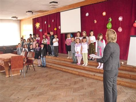 Ваканция ура « СУ „Иван Николов Момчилов“