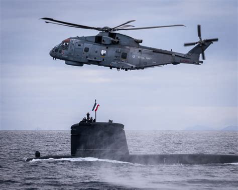 4096 X 4096 French Navy Rubis Class Nuclear Powered Attack Submarine