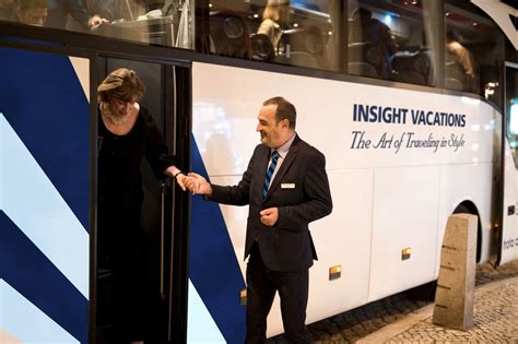 6 Reasons Why Coach Travel Is The Smart Option To Take In 2025