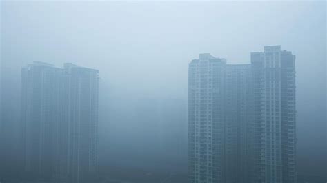 Cityscape In A Misty Fog Premium Ai Generated Image
