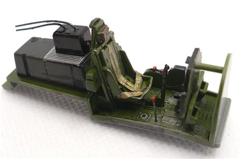 Broken P Mustang All The Rest Motorcycles Aviation Military Sci Fi Figures Model